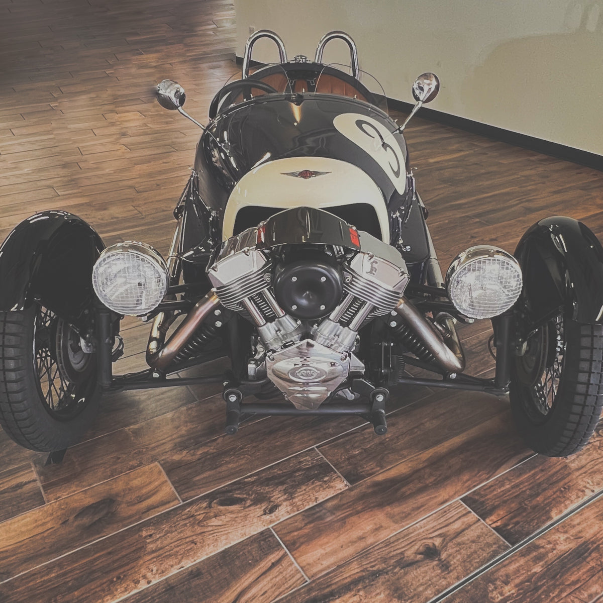 Morgan 3 Wheeler in Sport Blue - Krazy Horse