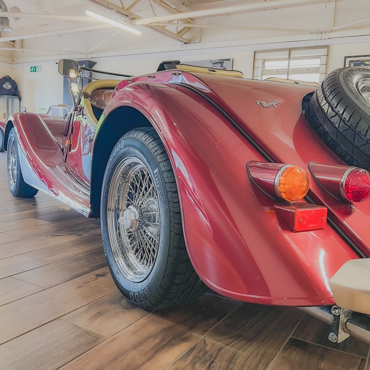 SOLD - Morgan 4/4 LOW LINE - BMW Calypso Red - Krazy Horse