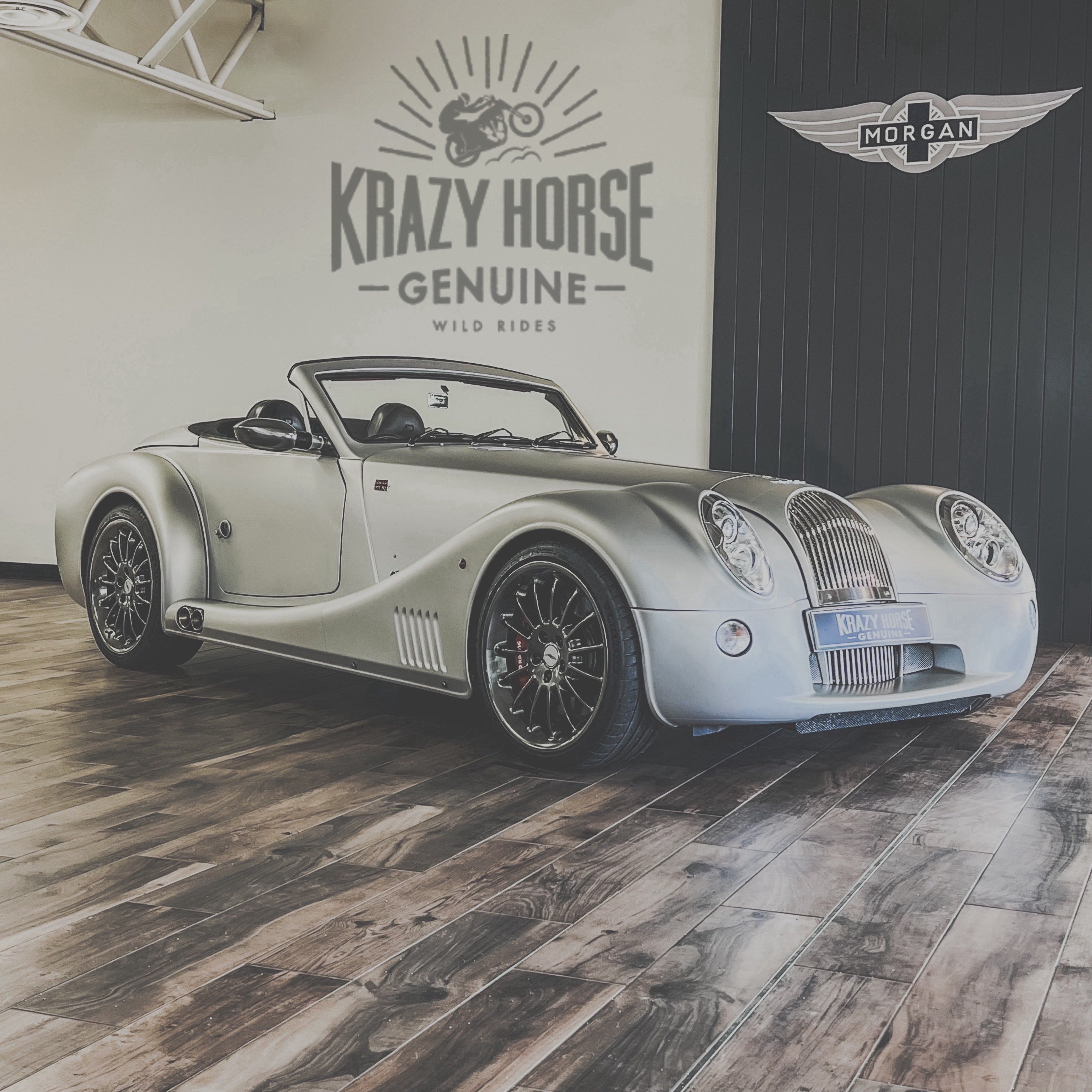 SOLD - Morgan MK V Aero 8 - Satin Speed Silver - Krazy Horse