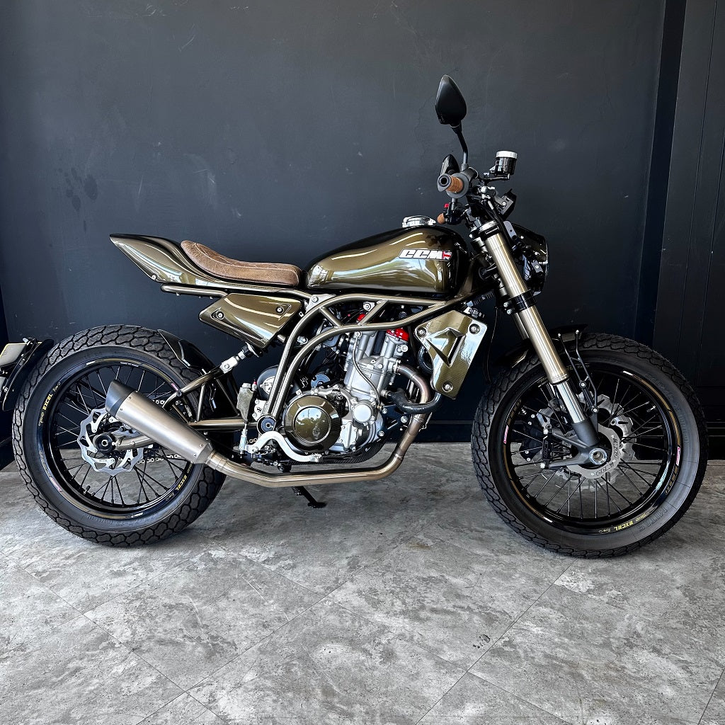 CCM Tracker Premium - Krazy Horse