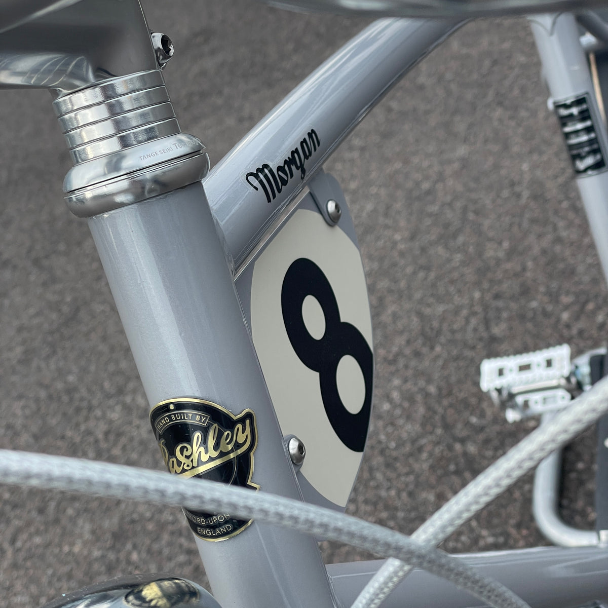 PASHLEY MORGAN 8 - LIGHT PEARL GREY - Krazy Horse